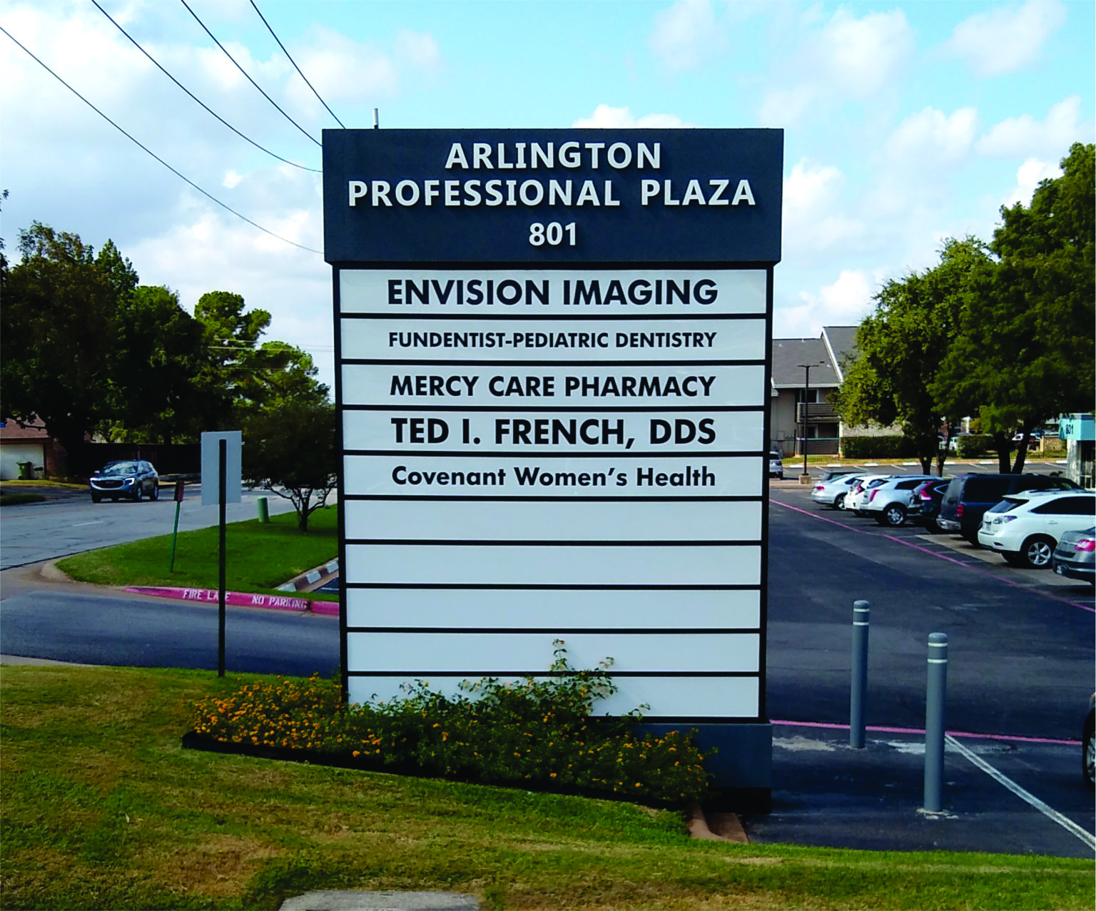 Monument Sign Archives - Giant Sign Company