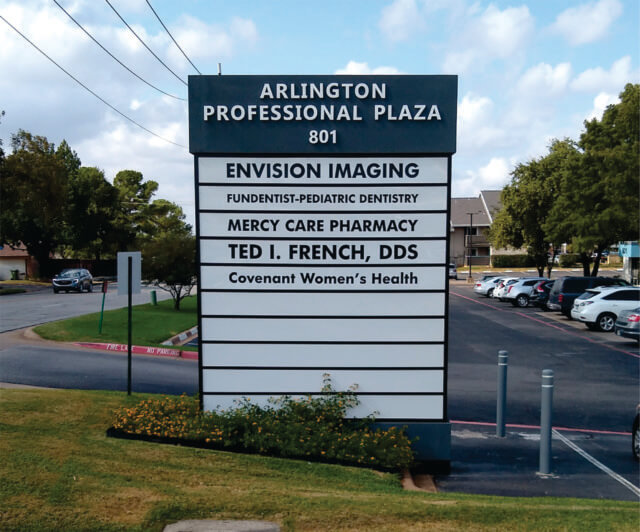 Arlington Professional Plaza in Arlington - Giant Sign Company