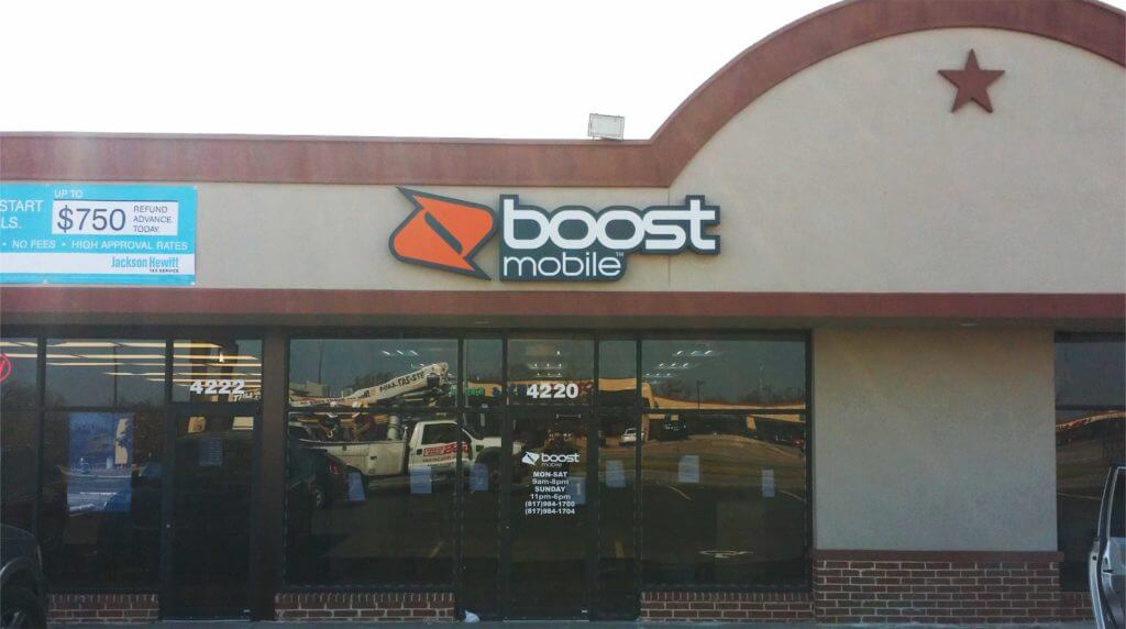 Boost Mobile in Fort Worth - Giant Sign Company