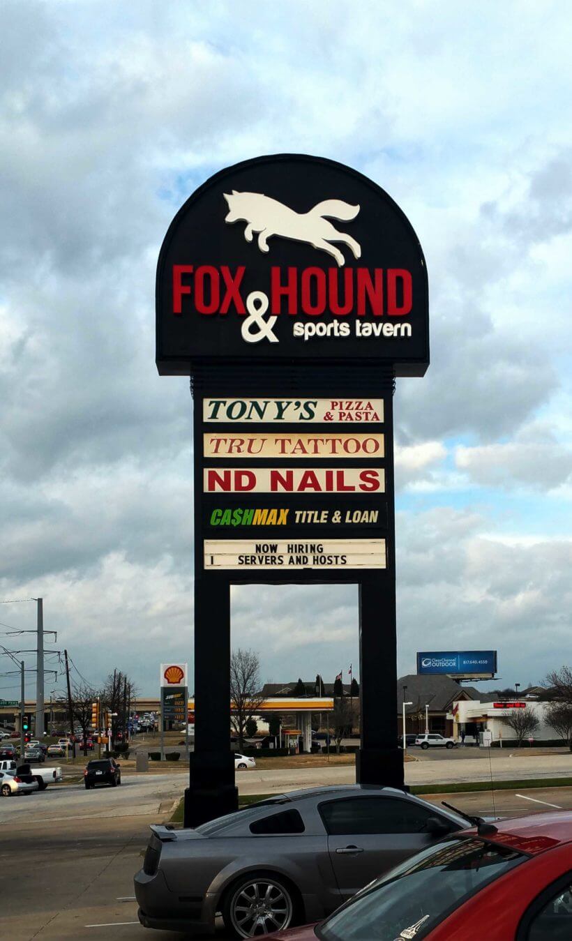 FOX & HOUND Sports Tavern - Pylon Sign Refurbishment - Giant Sign Company
