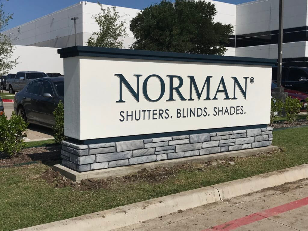 Norman in Lewisville - Giant Sign Company