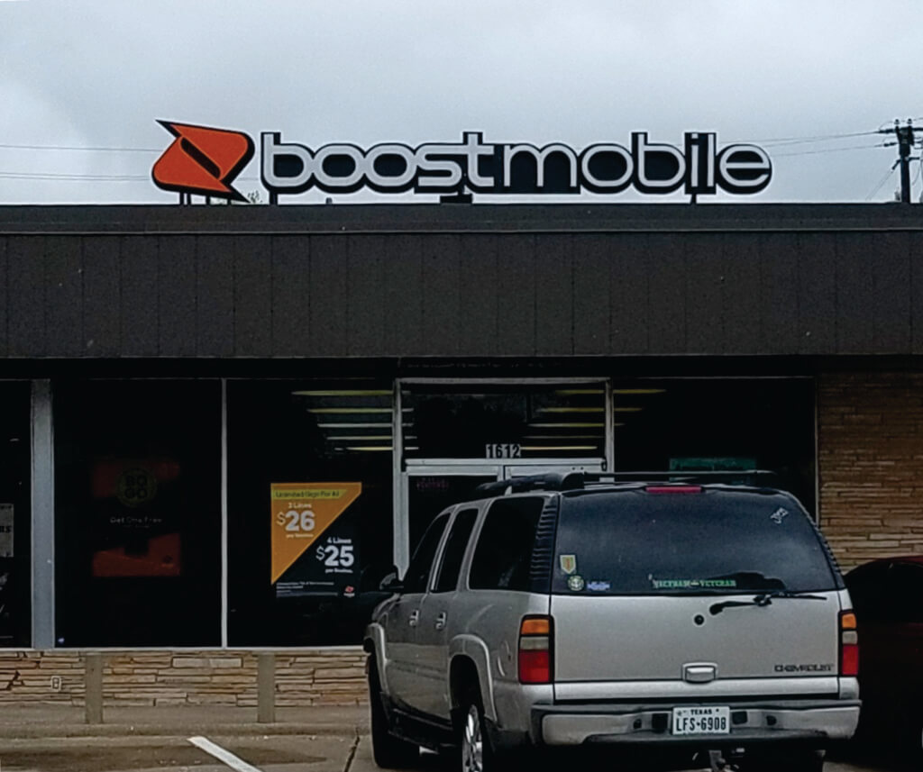 Boost Mobile in Sherman - Giant Sign Company