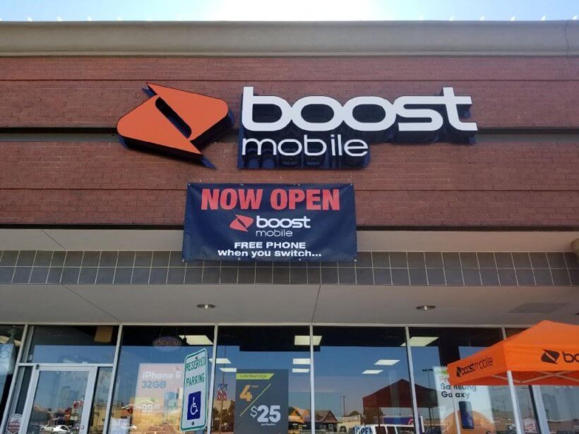 Boost Mobile in Watauga - Giant Sign Company